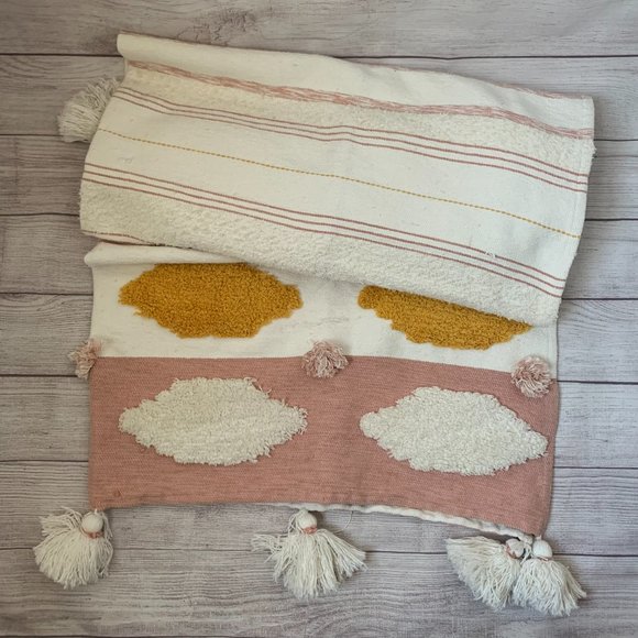 Rachel Zoe | Bedding | Rachel Zoe Throw Blanket Cream And Pink Striped ...